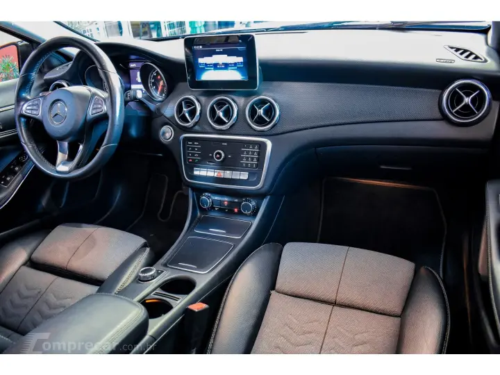 Mercedes-Benz - GLA 200 1.6 CGI FLEX STYLE 7G-DCT - 2018 - 97.480,00 ...