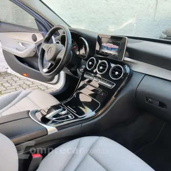 Mercedes-Benz - C 180 1.6 CGI Avantgarde - 2018 - 119.000,00 - 2343934